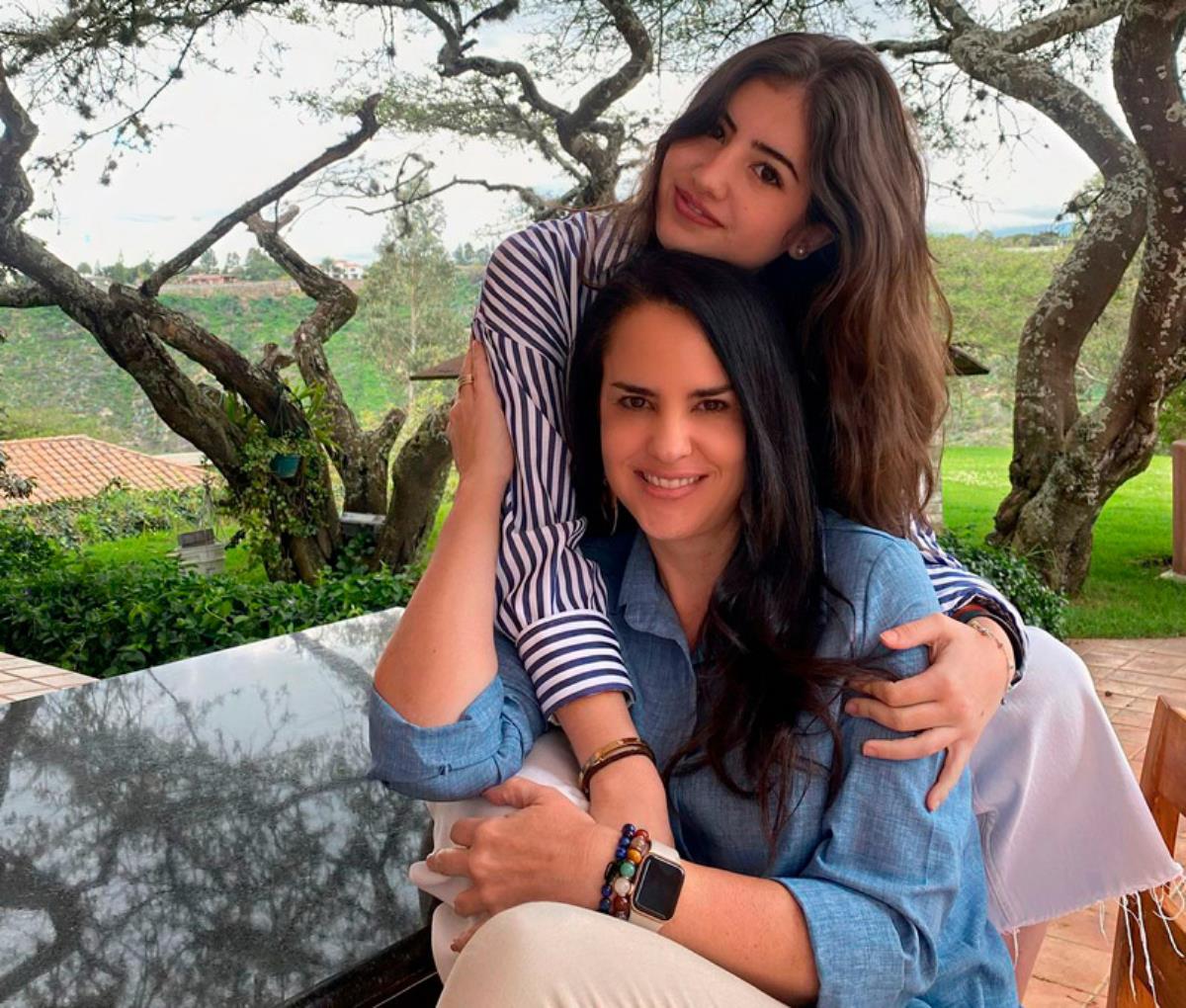 Un café con mamá: Paola Vintimilla y su hija Victoria - FM Mundo