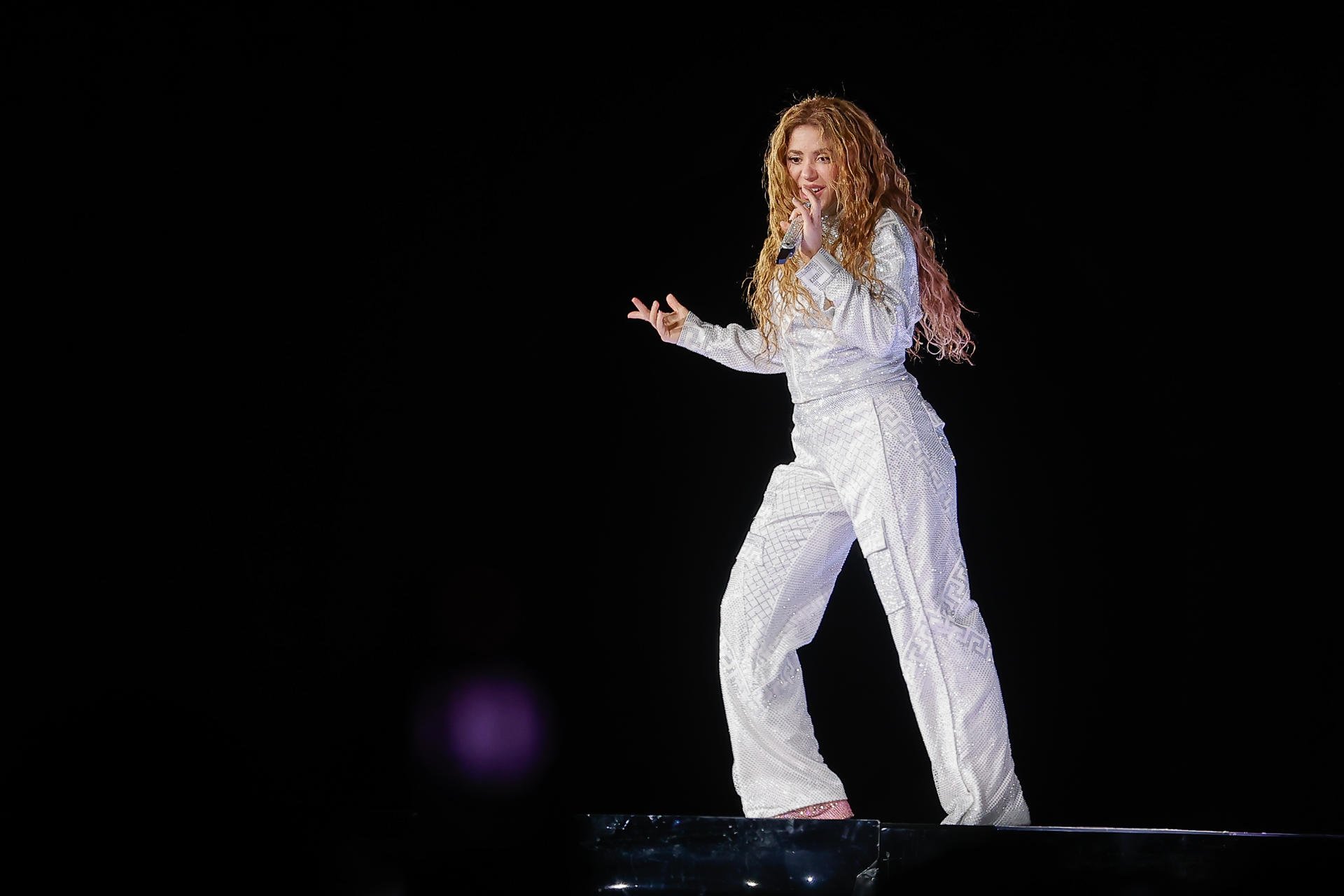 Shakira bate Récord Guinness con su gira "Las Mujeres Ya No Lloran ...