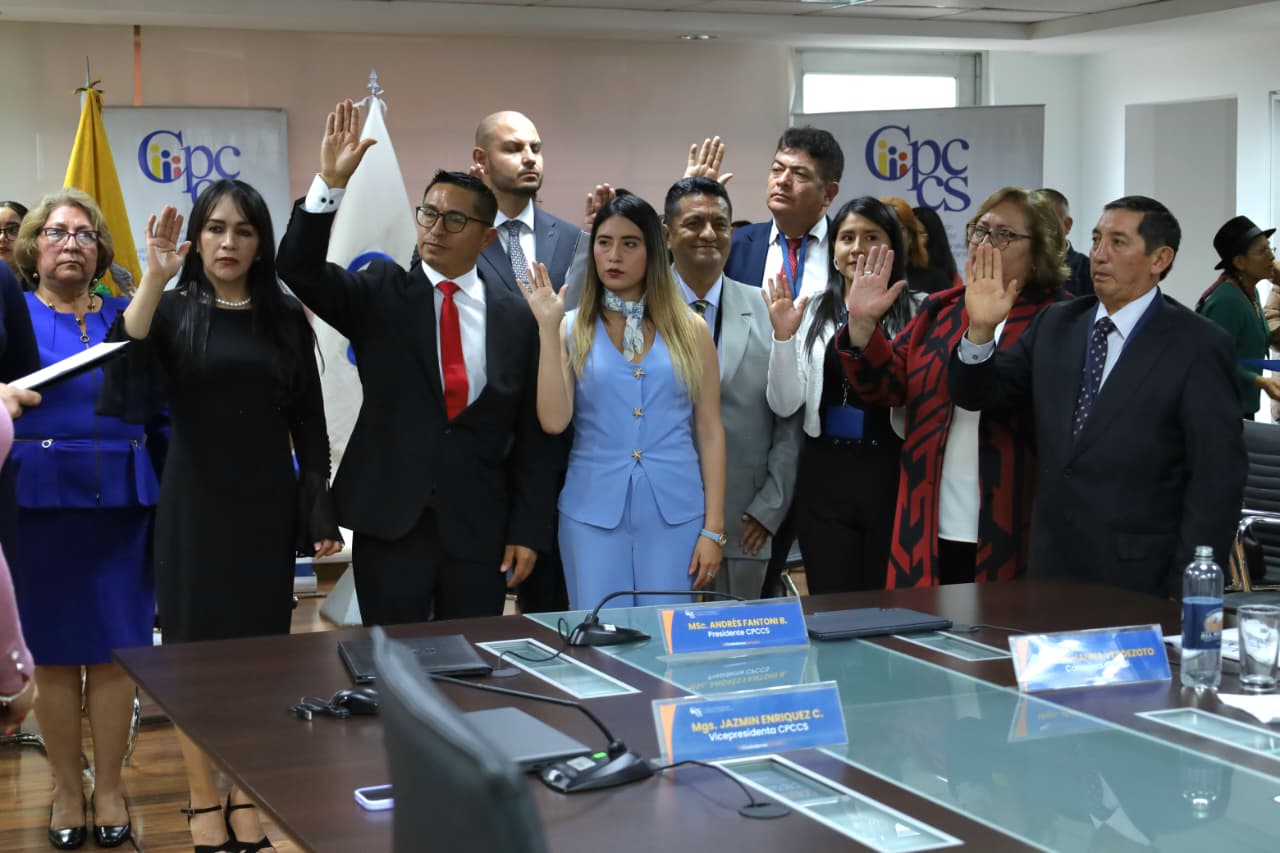 El cuestionado concurso para Fiscal General del Estado avanza en medio ...